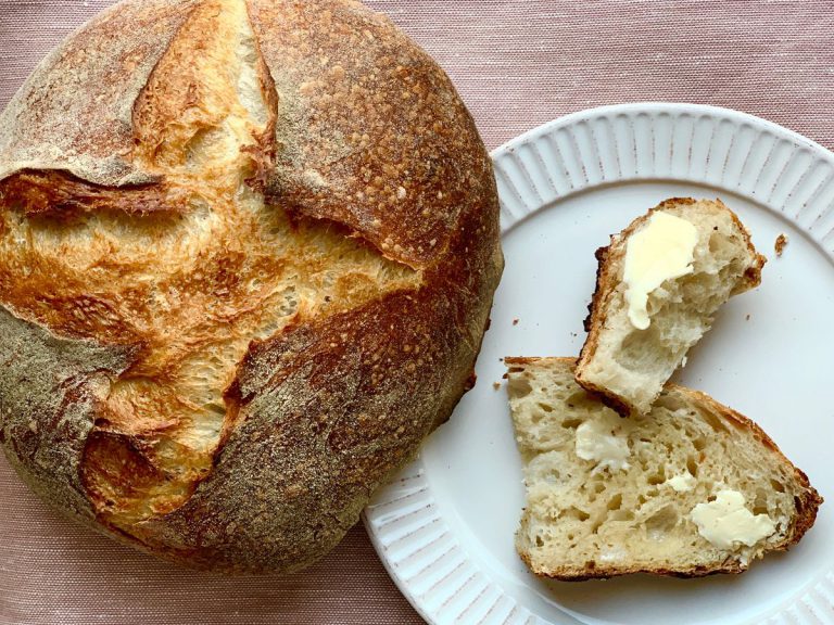 Make a sourdough loaf like an Alaskan with Beau Schooler's recipe ...