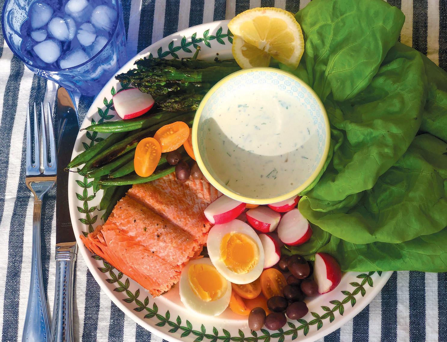 Alaskaniçoise grilled salmon salad with homemade ranch-ish dressing ...